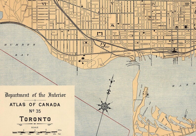 Toronto Canada Map Vintage City Map on Ready to Hang Roll Down - Etsy