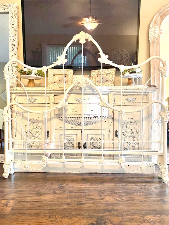 Antique Inspired Vintage Queen Size Victorian Off White Cast Iron Bed Frame French Country Shabby Chic Elliots Design Etsy