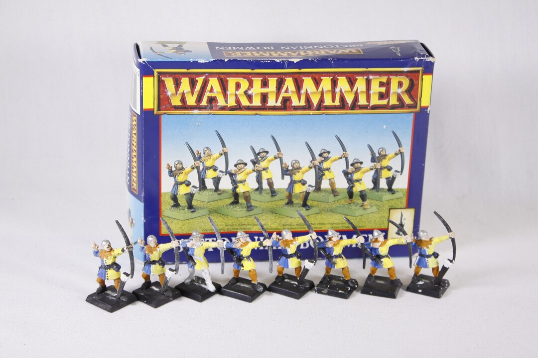 1995 Warhammer 8 X Bretonnian Bowmen Plastic Figures, Tabletop ...