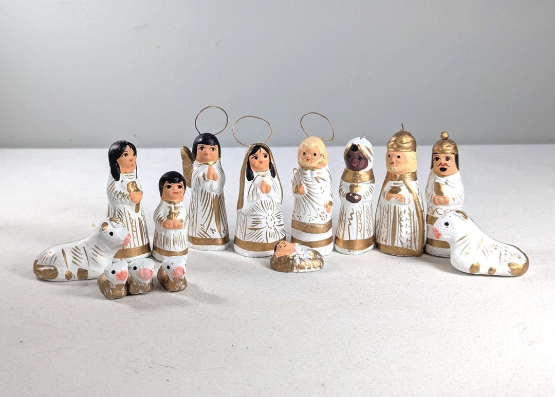 Vintage Mexican Folk Art Nativity Set, 14 Piece Hand-painted Terracotta ...