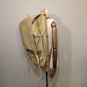 Vintage 1920-1930s Pioneer Brand Trapper Nelson Indian Packboard No. 2 ...