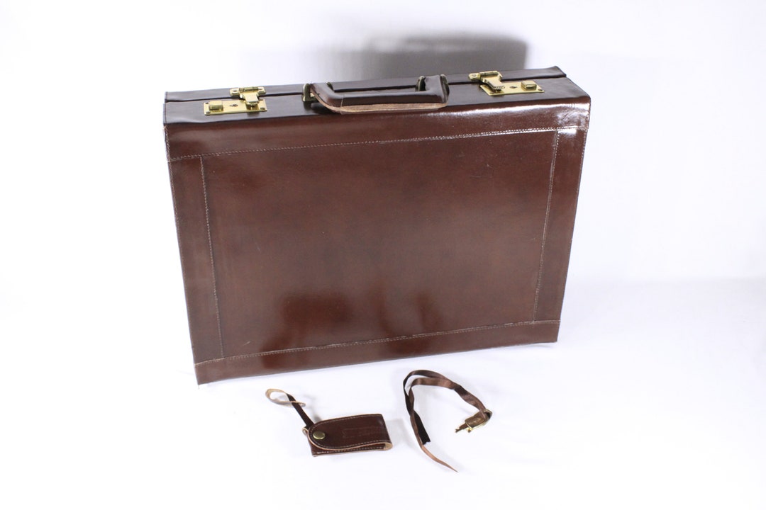 Vintage Stradellina Chestnut Brown Leather Briefcase With Keys and ...