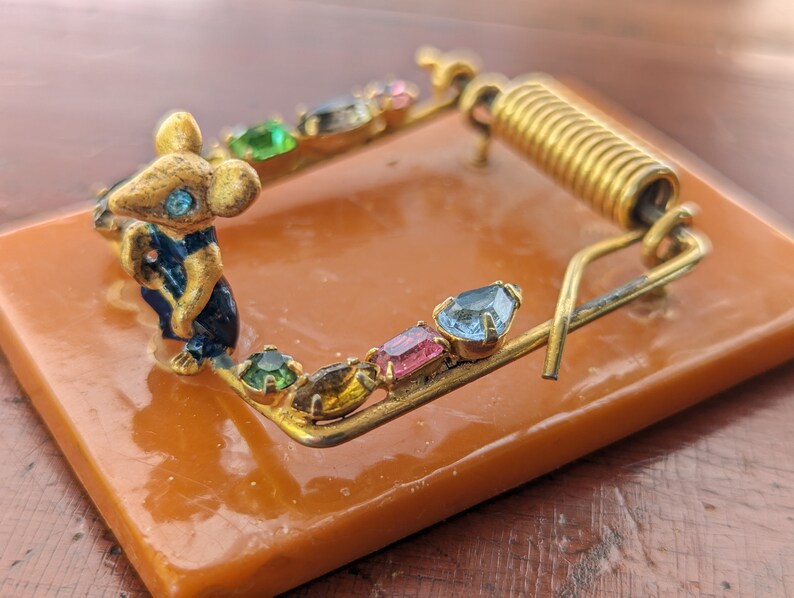 Vintage Butterscotch Bakelite Mousetrap Notebook Holder With ...