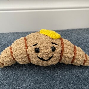 Croissant Amigurumi Crochet Pattern - Etsy