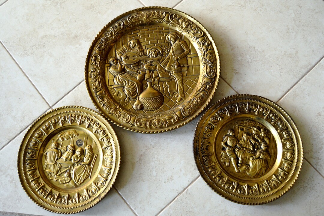 3 Large Vintage Wall Hanging Decorative Copper Plates Peerage England ...