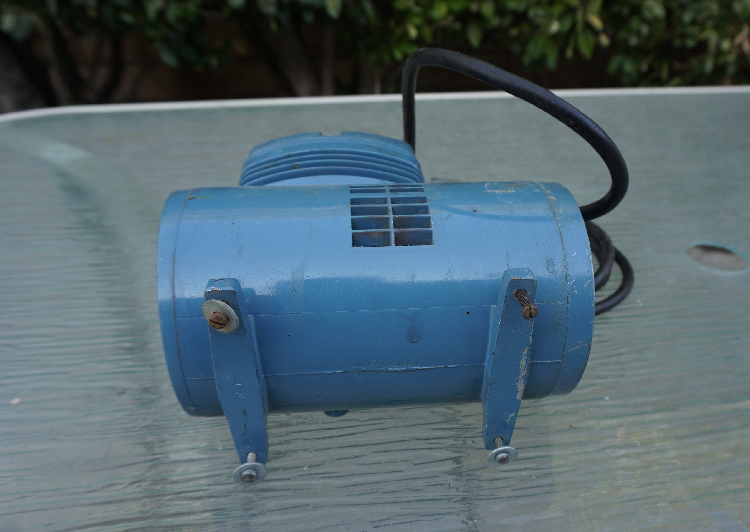 Vintage Thomas Industries Sprayit Oiless Diaphragm Compressor Model ...