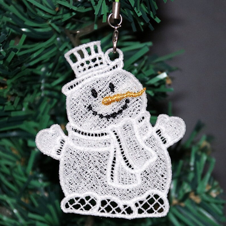 FSL Dazzling Christmas Snowman - Free Standing Lace Machine Embroidery ...