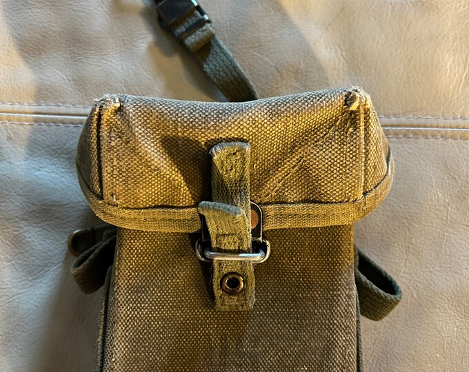 US Army M1956 Ammunition Pouch circa 1950s - Etsy
