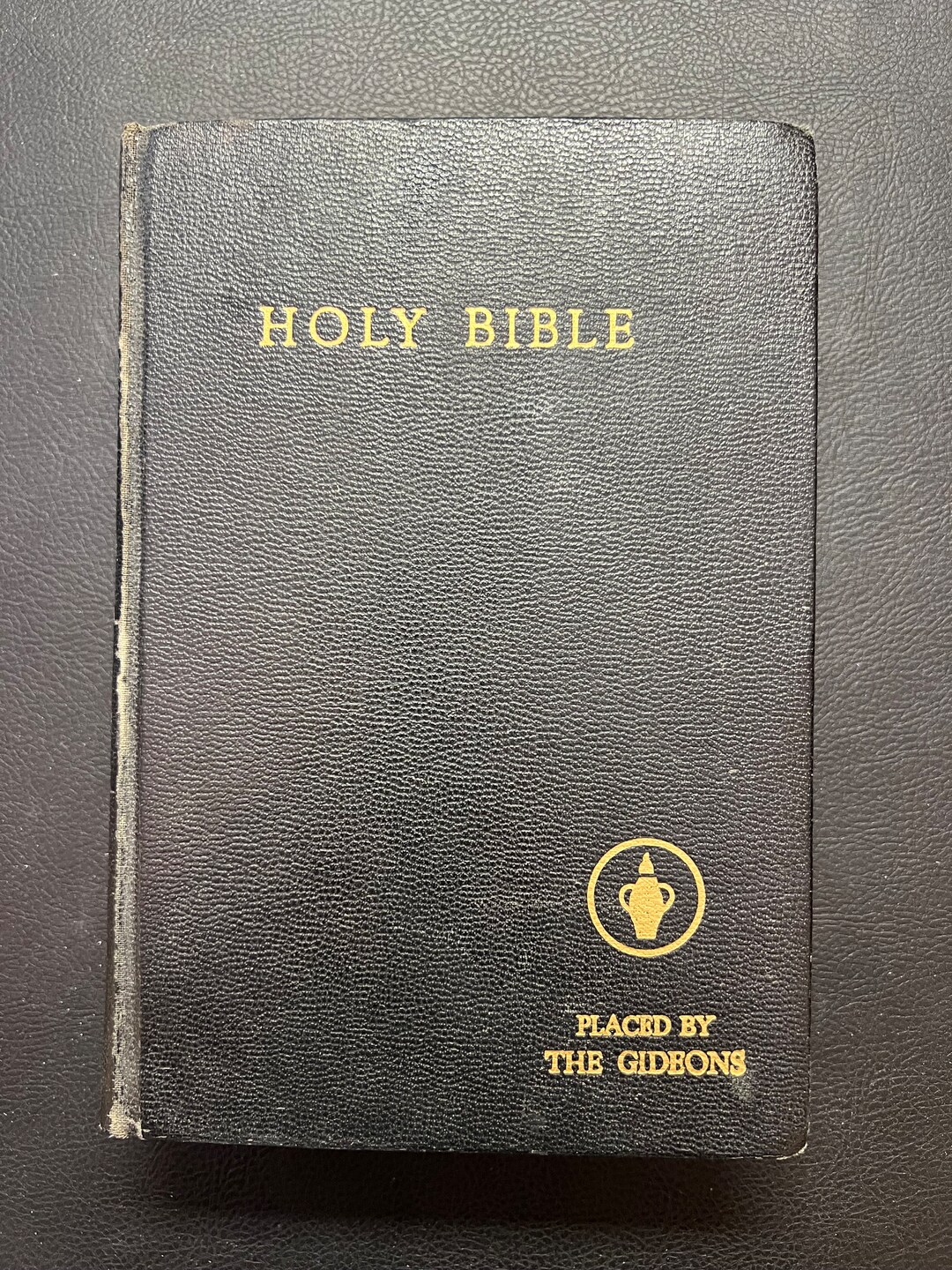 Holy Bible by the Gideons copyright 1956 - Etsy