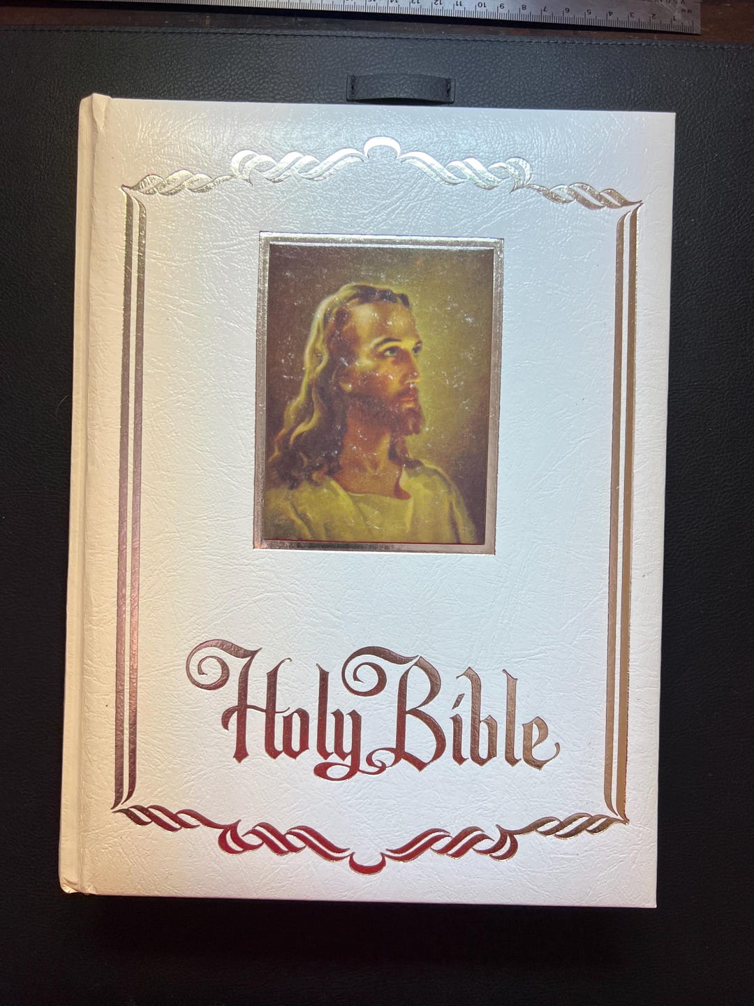 Holy Bible - King James Version - Red Letter Edition (copyright 1978 ...