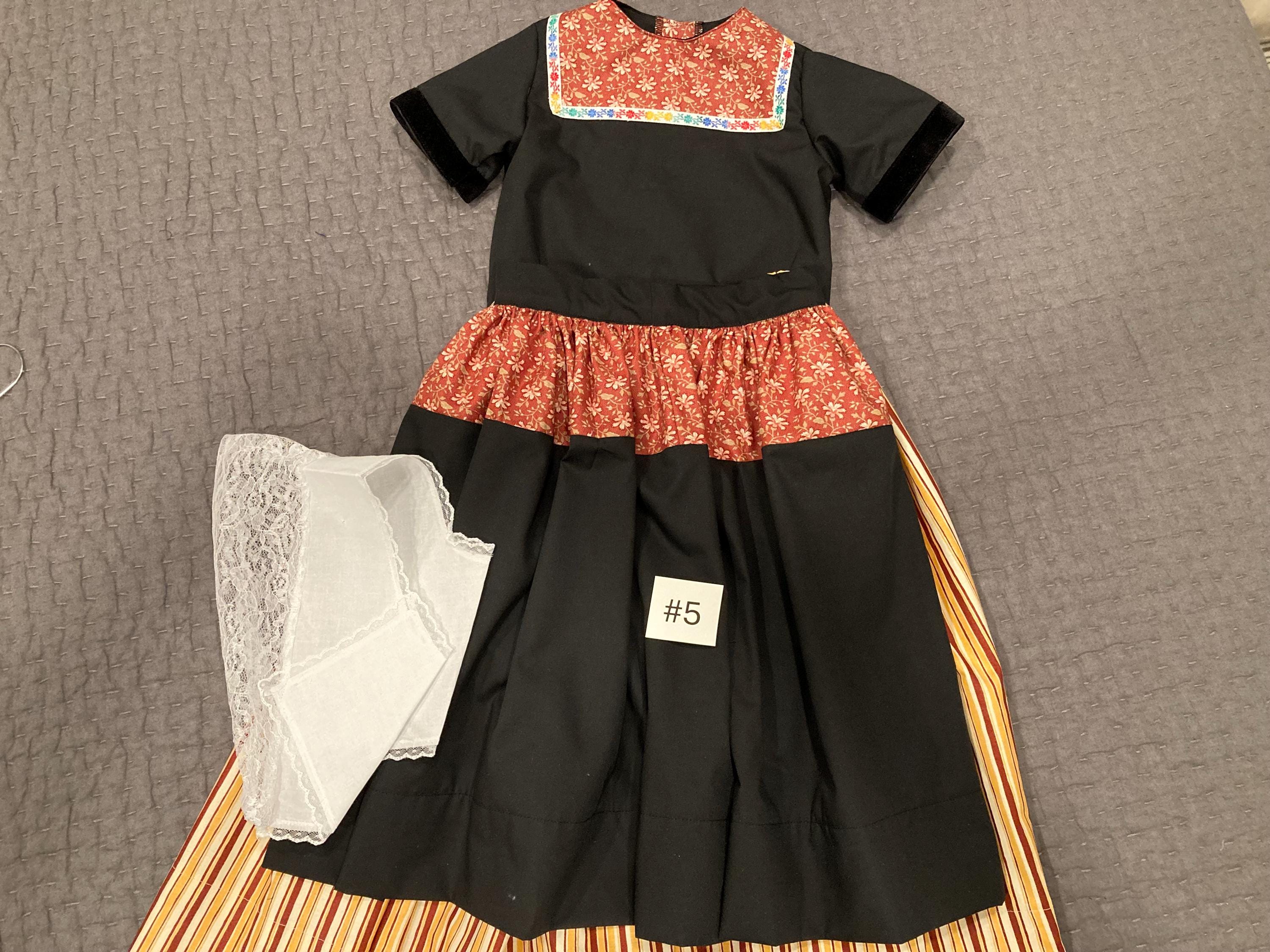 Children's Volendam Dutch Costume, Holland Tulip Festival Outfit (sizes ...