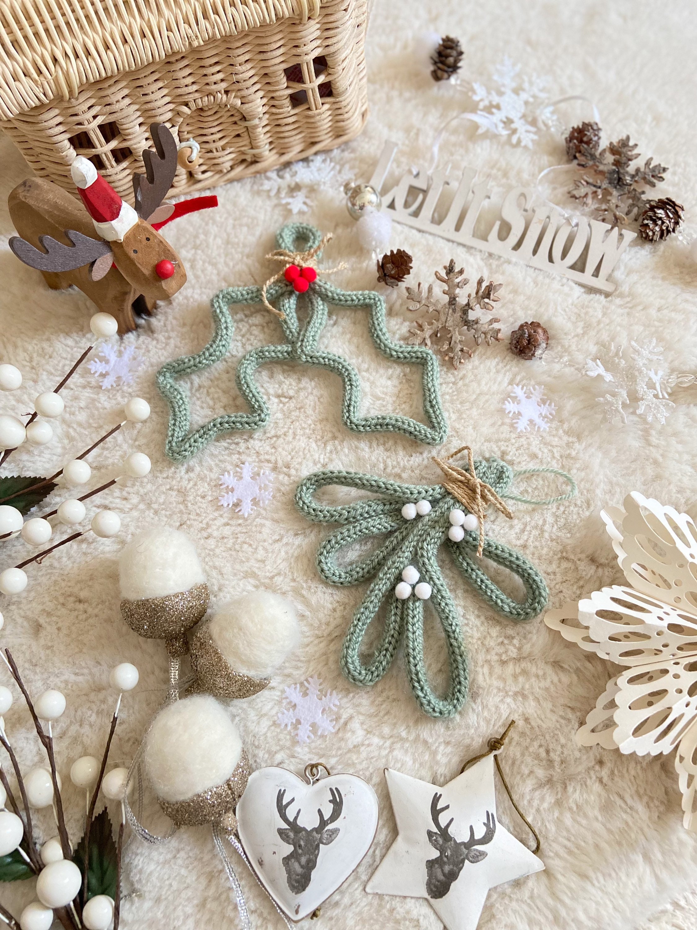 Knitted Holly & Mistletoe - Etsy UK