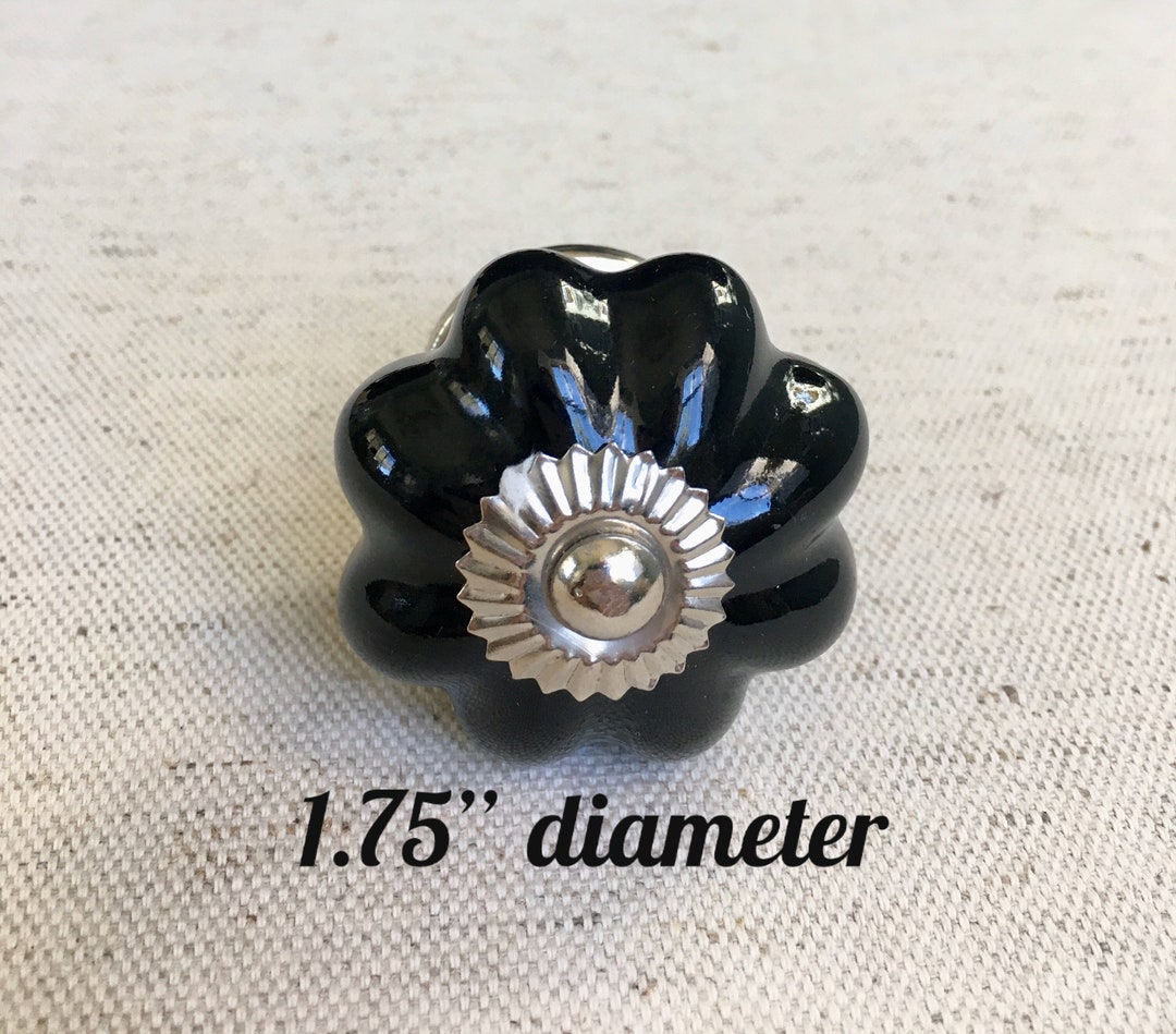 Set of 4 Black Flower Ceramic Knobs With Silver Accents - Etsy