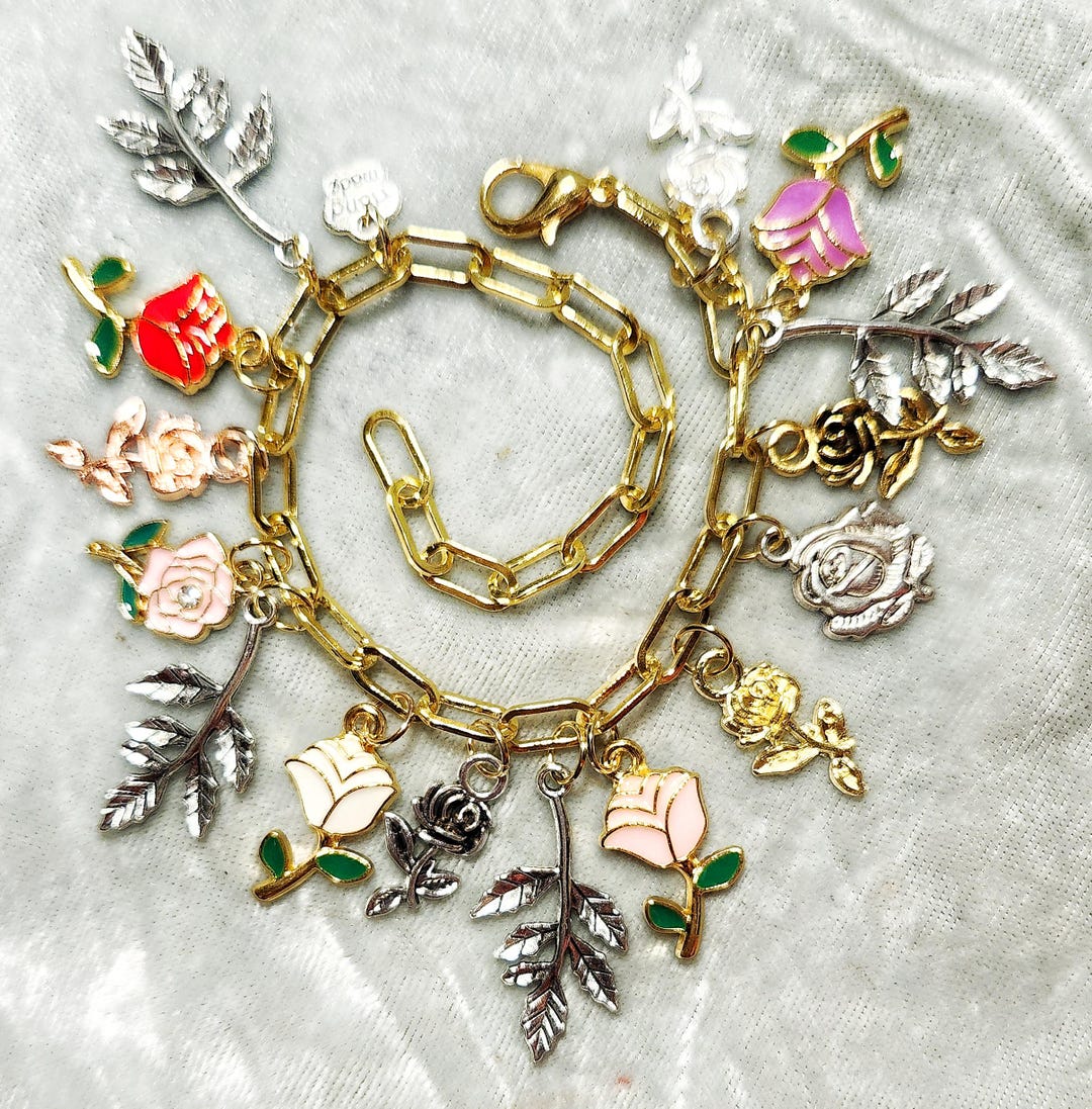 Roses Charm Bracelet, Floral Bouquet Jewelry, Adjustable Chain, Flower ...