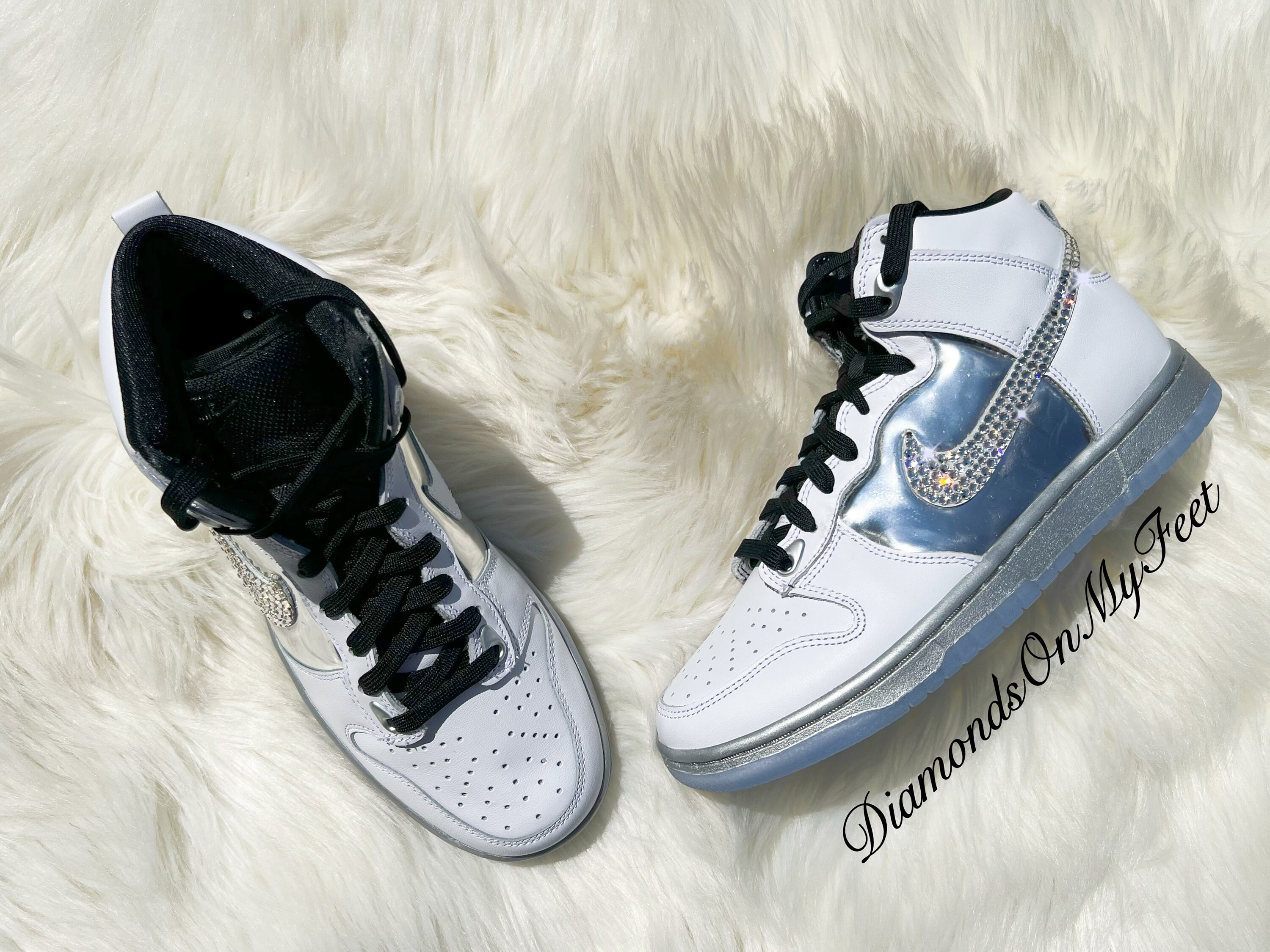 Size 8 - Swarovski Women's Dunk High SE White Black & Iridescent ...