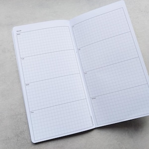 Undated Weekly Calendar With Notes Section on 2 Pages Notebook in TN ...