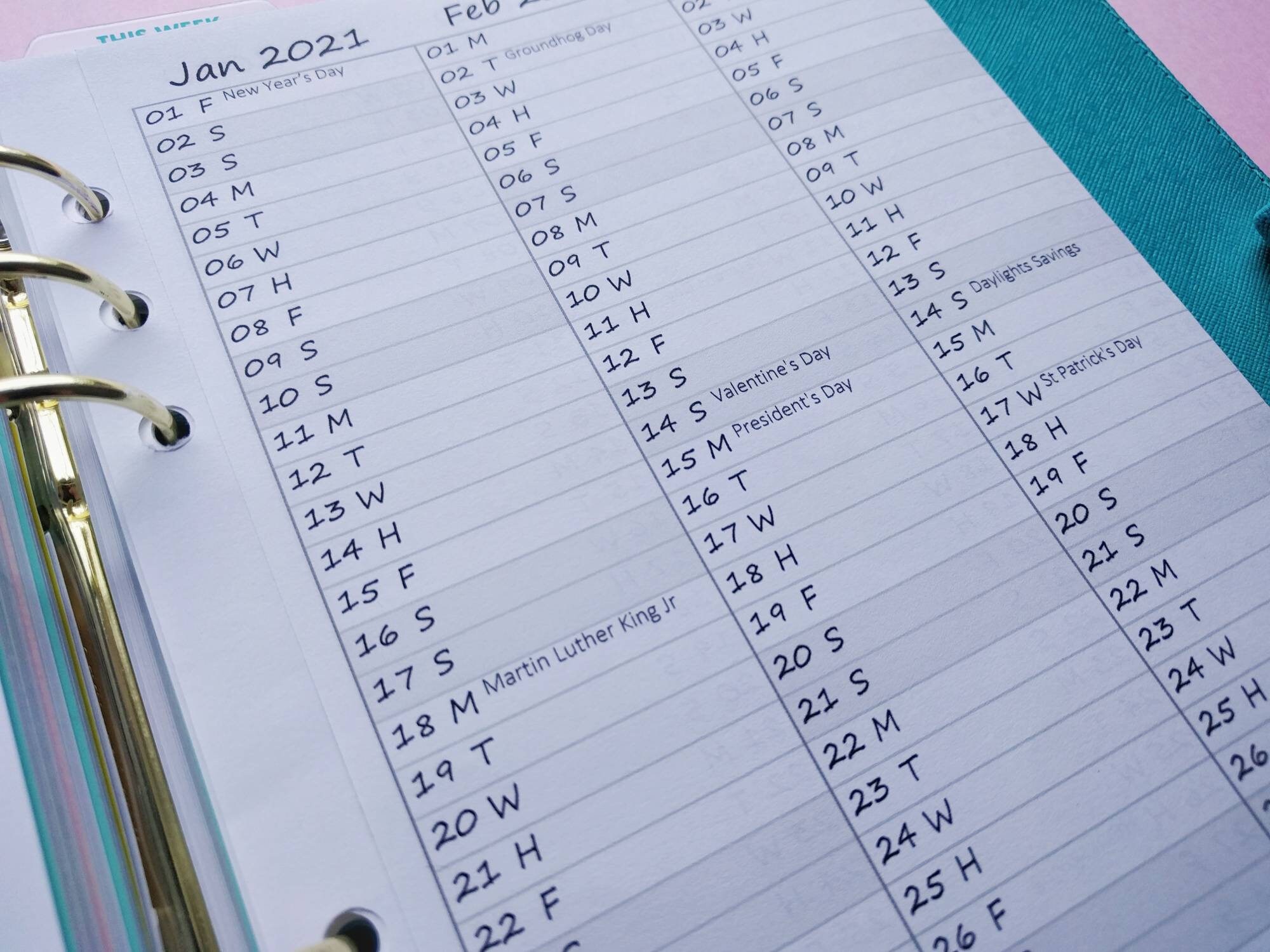 2024 Year at a Glance Fold Out Calendar, Add Holidays or Personal ...