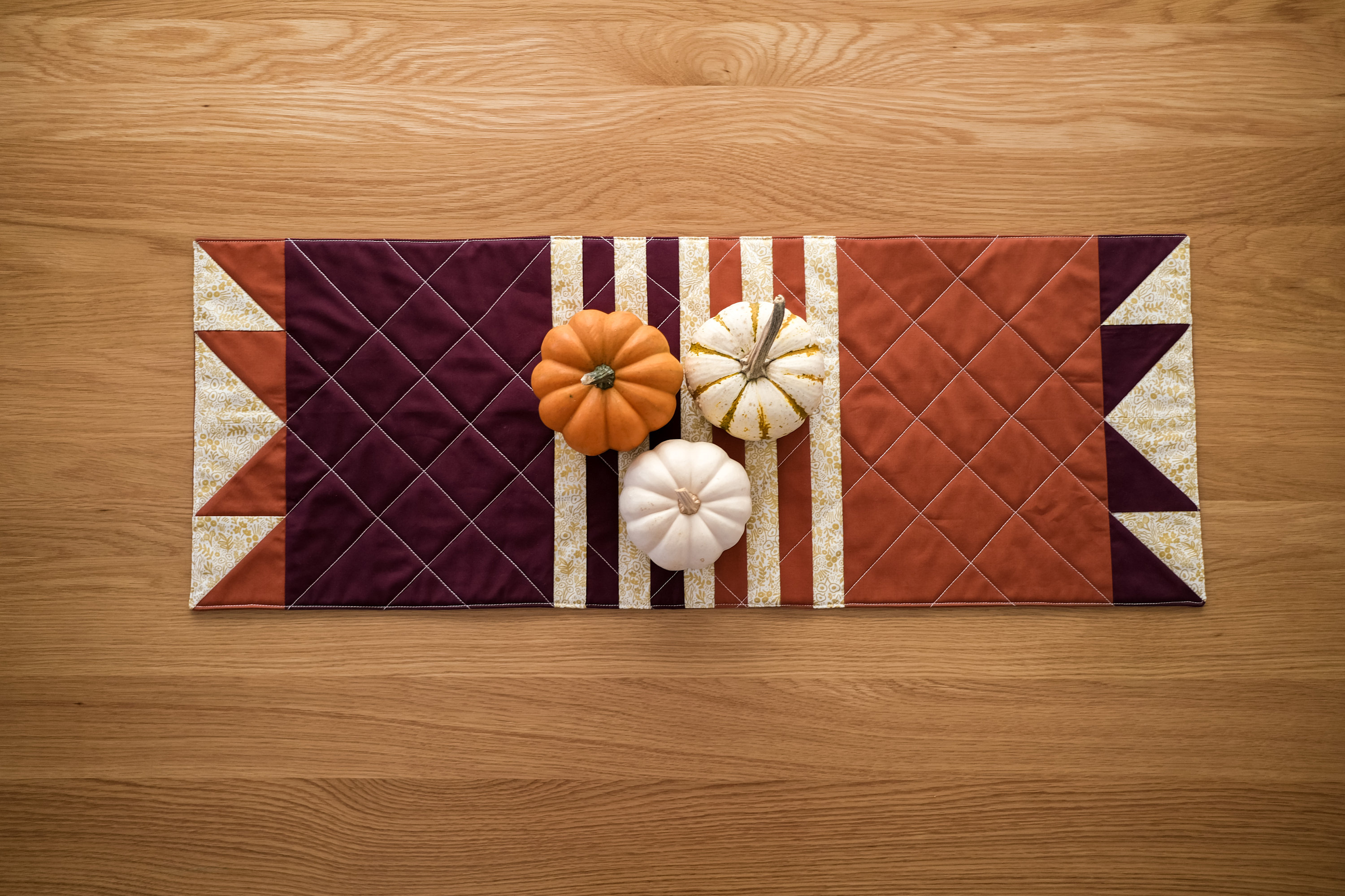 Modern Stripes Table Runner Pattern PDF - Etsy