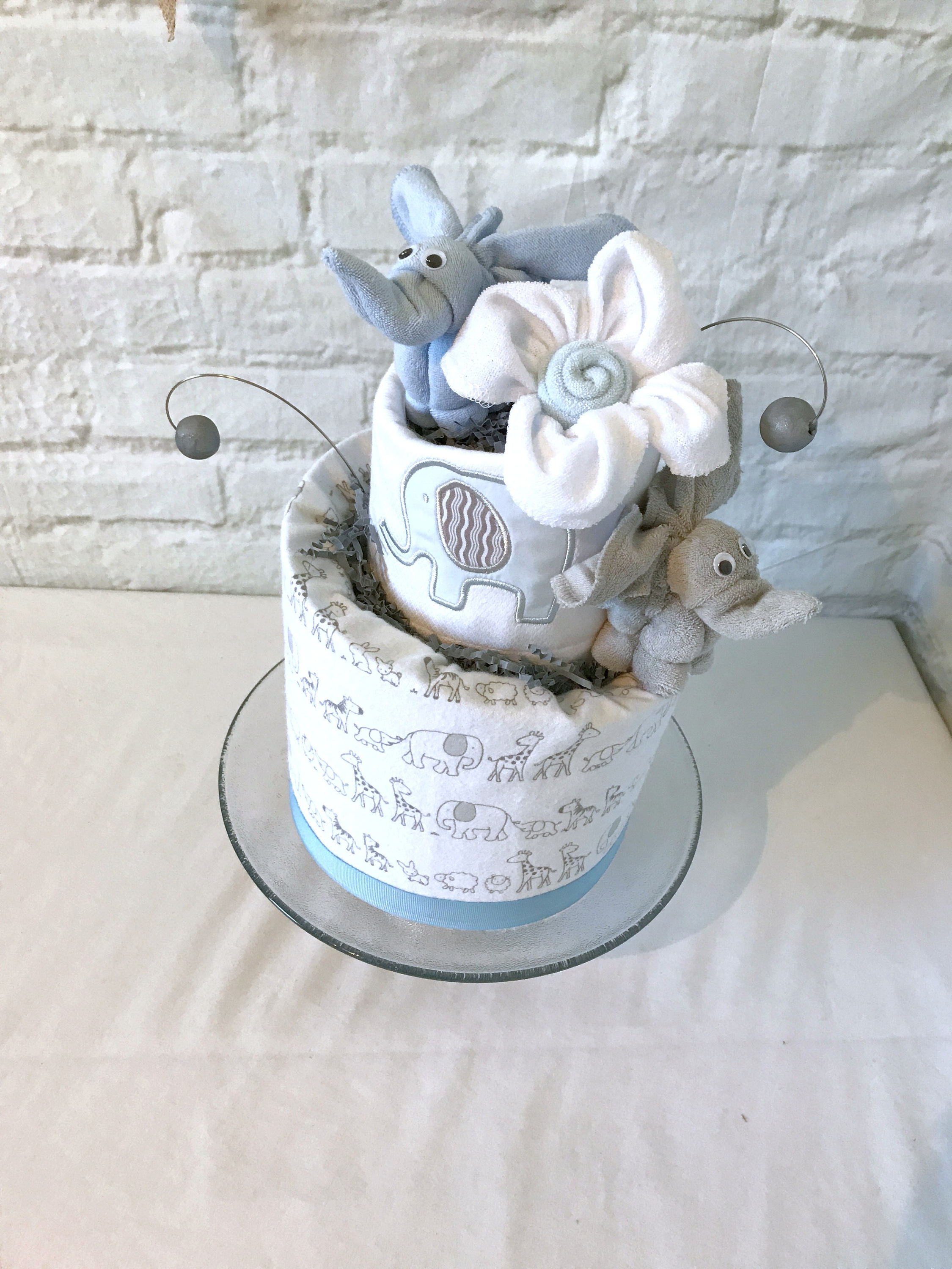 Elephant diaper cake Elephant baby shower centerpiece Diaper | Etsy