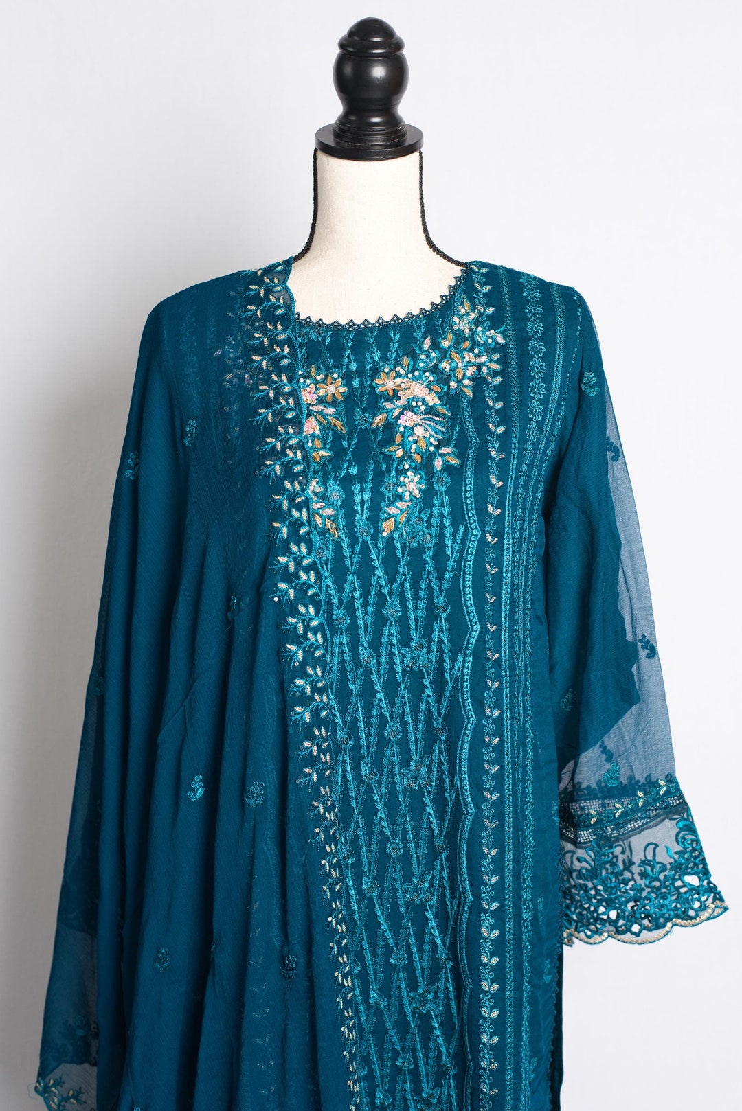 Blue Chiffon Pakistani Salwar Kameez Suit in Size 40, Women Salwar ...