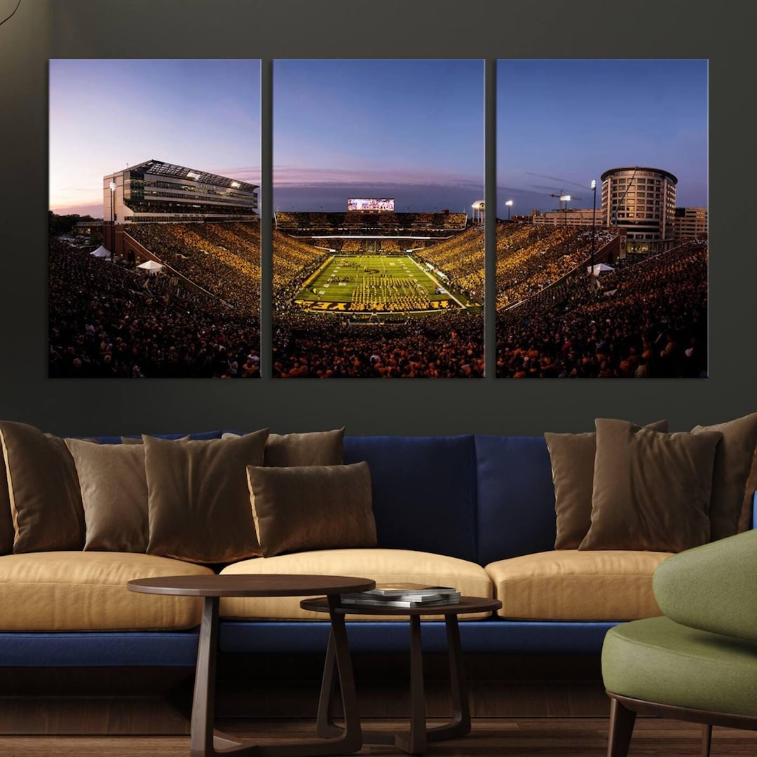 Iowa Hawkeyes Kinnick Stadium Wall Art Canvas Print Extra Large Man ...
