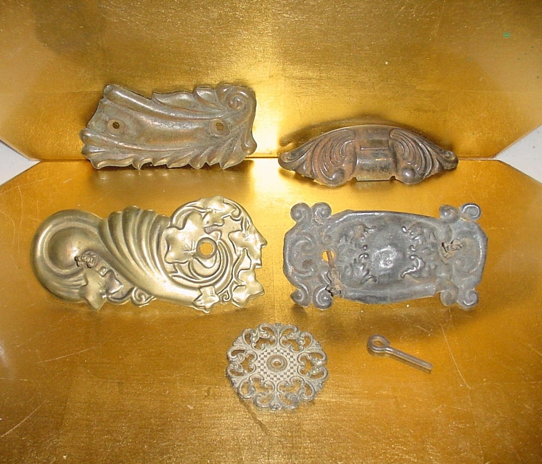 Antique FURNITURE SALVAGE Lot 4 BACKPLATES & 1 Drawer Pull Stamped ...