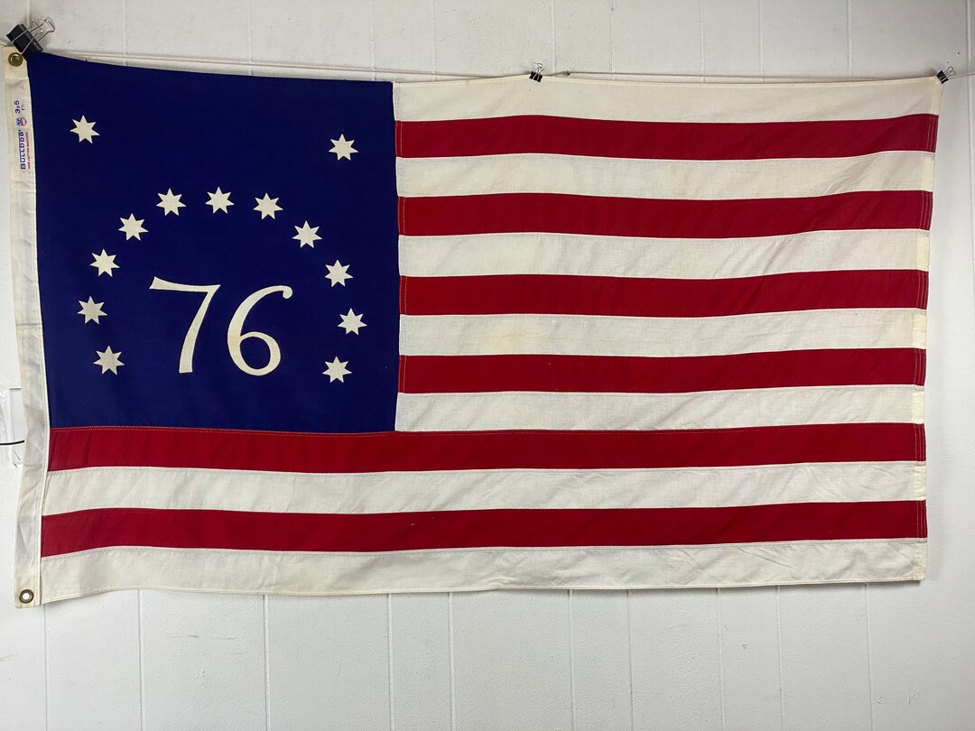 Vintage Flag, 1976 Flag, American Flag, U.S. Flag, Bi-centennial Flag ...