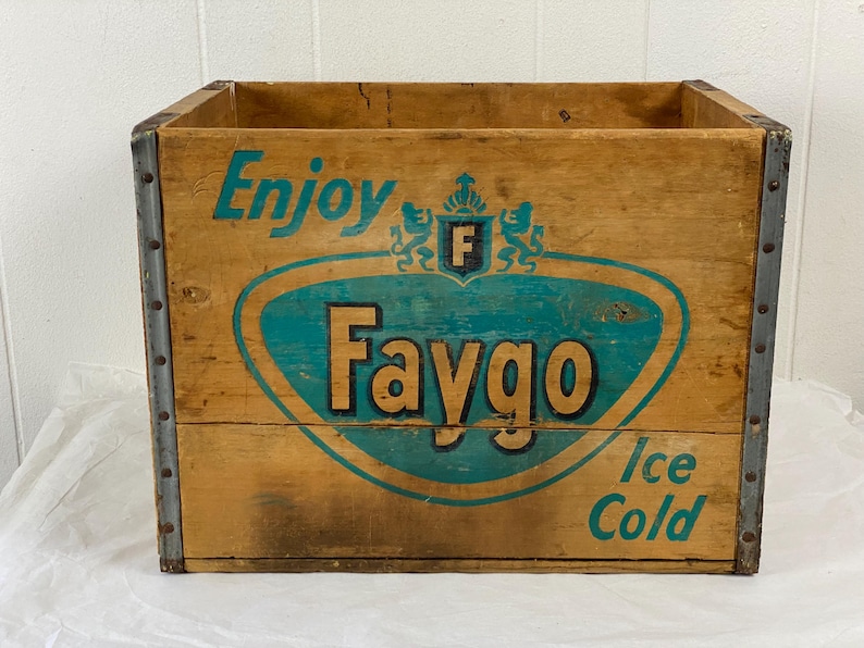 Vintage Faygo, 1950s Faygo Pop, Faygo Crate, Wood Crate, Vintage ...