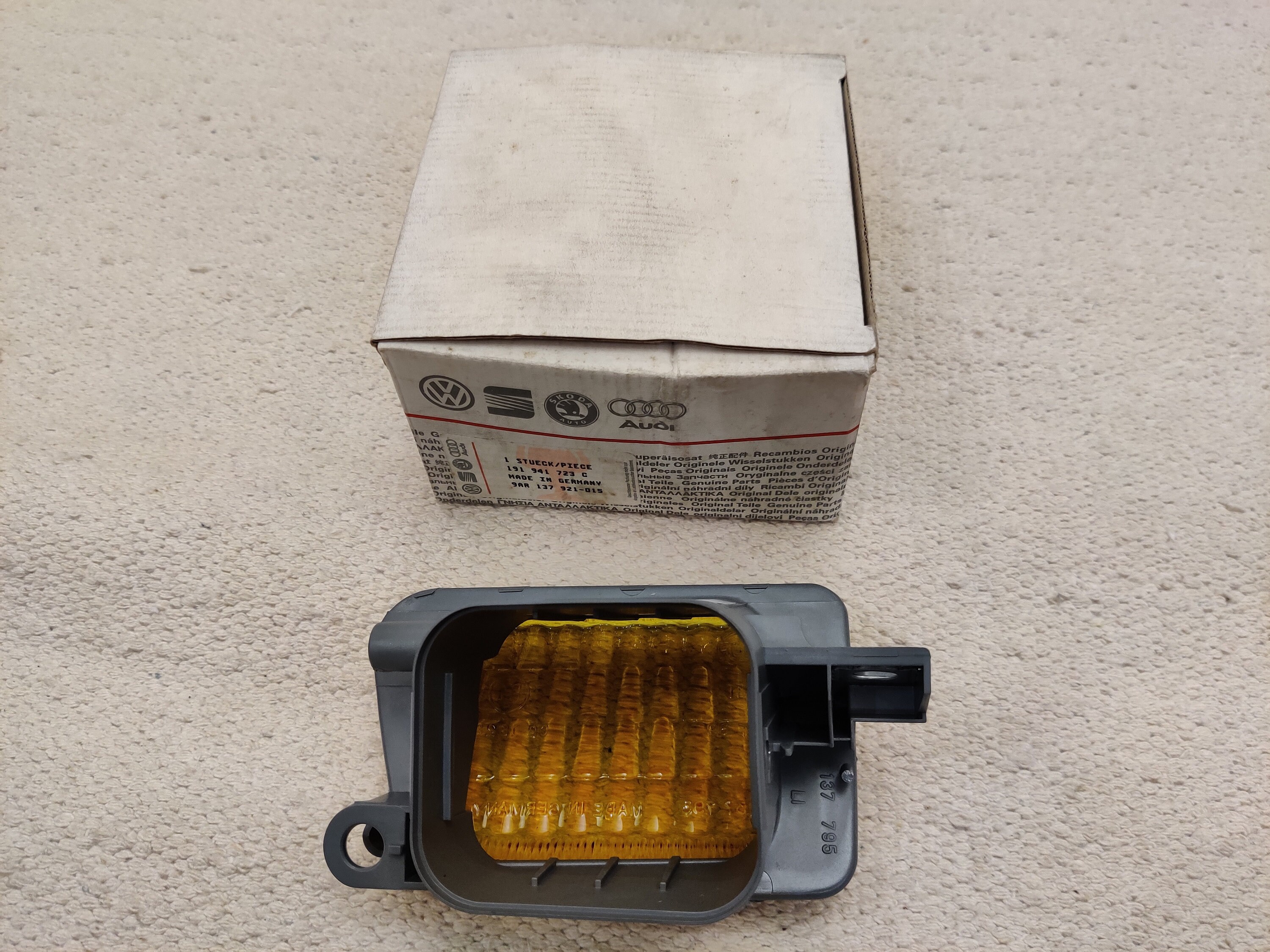 NEW Genuine Volkswagen VW Jetta Golf 2 Mk II Fog Ligt Glas Left ...