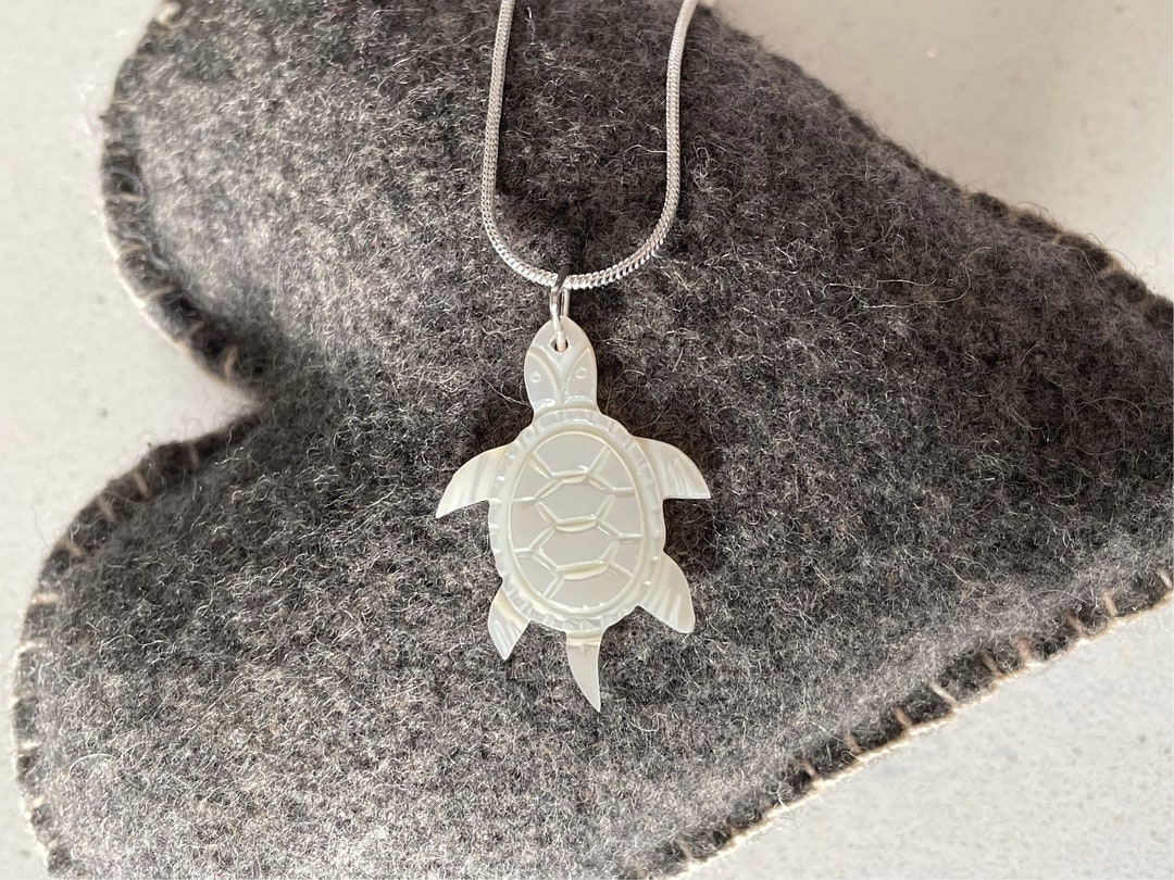 Vintage Mother of Pearl Tortoise Pendant on Sterling Silver 18” Chain ...