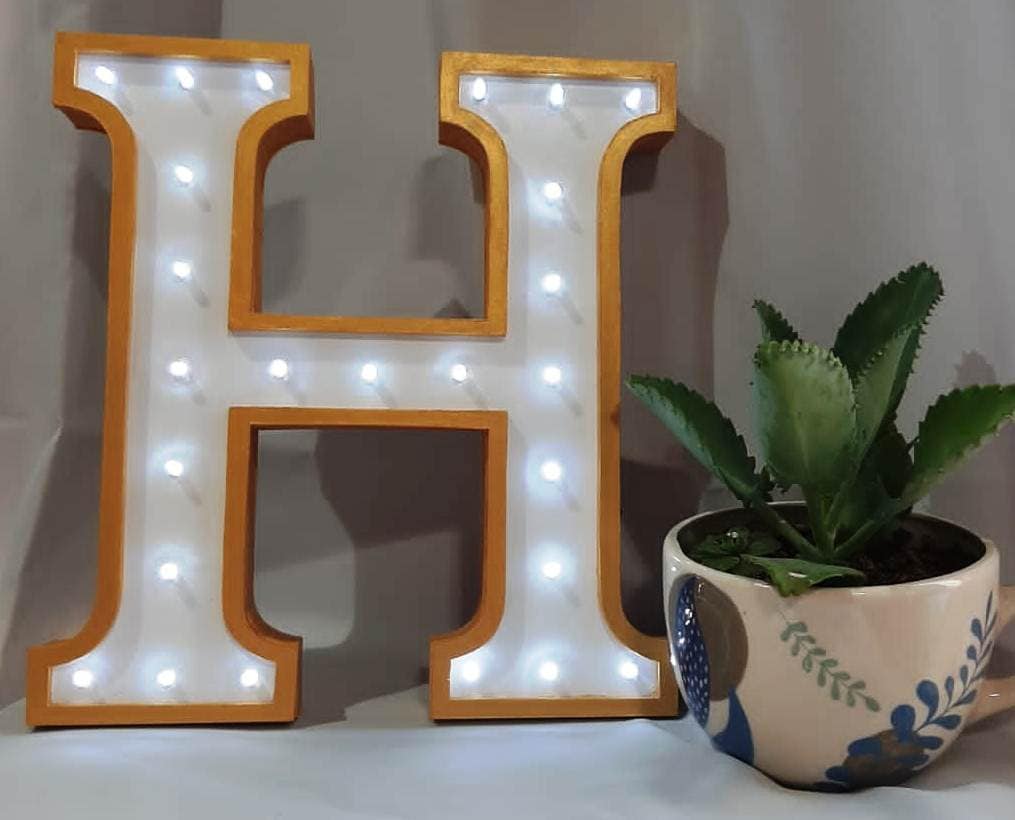 Letras en madera con luces led - Etsy México