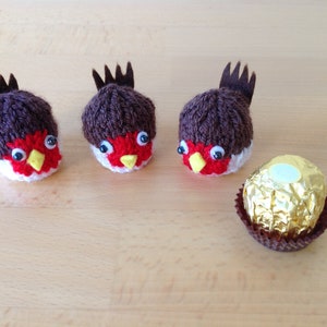 A Cute Hand Knitted Robin to Cover a Ferrero Rocher Chocolate. - Etsy
