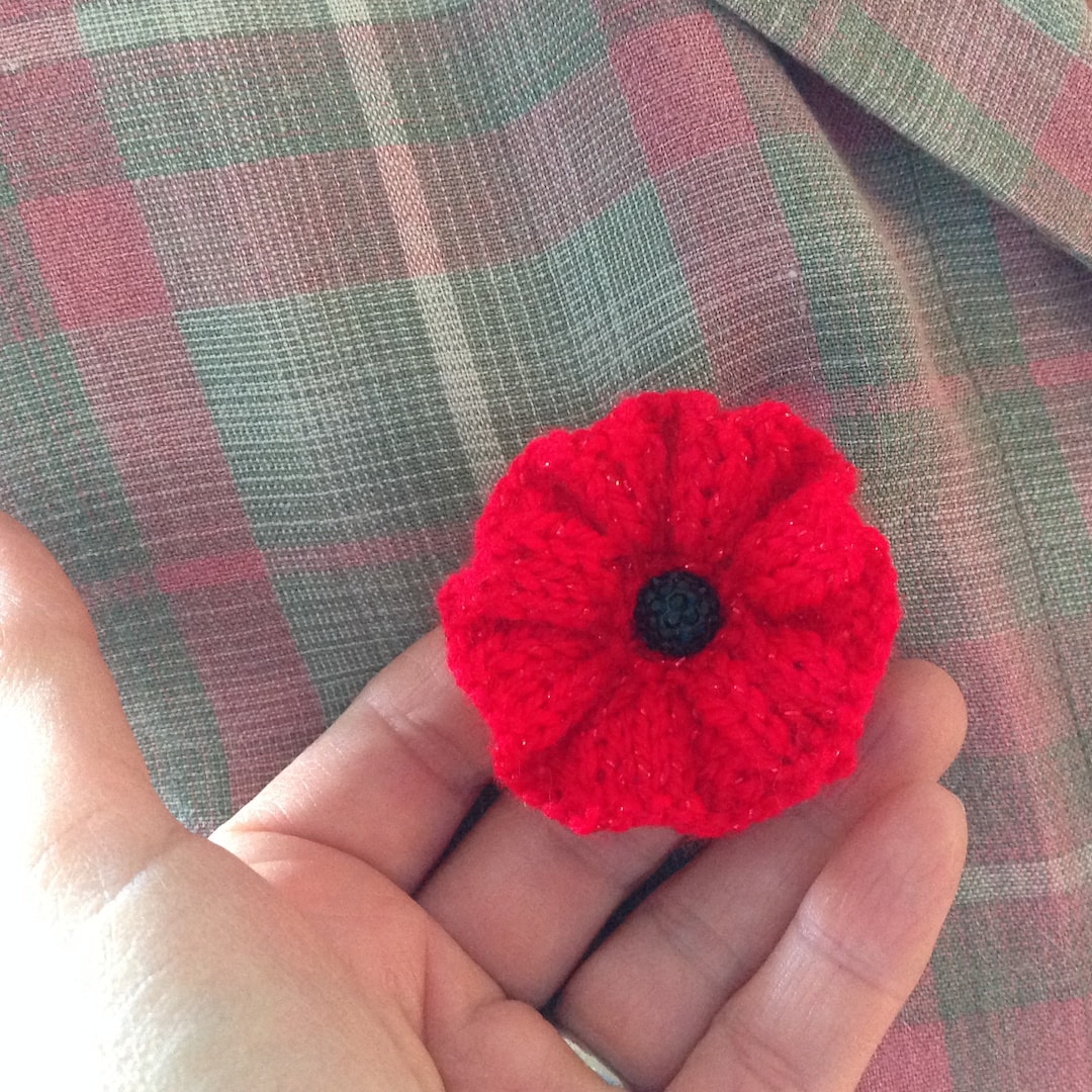 A Poppy Inspired Hand Knitted Brooch for Remembrance Day or - Etsy UK