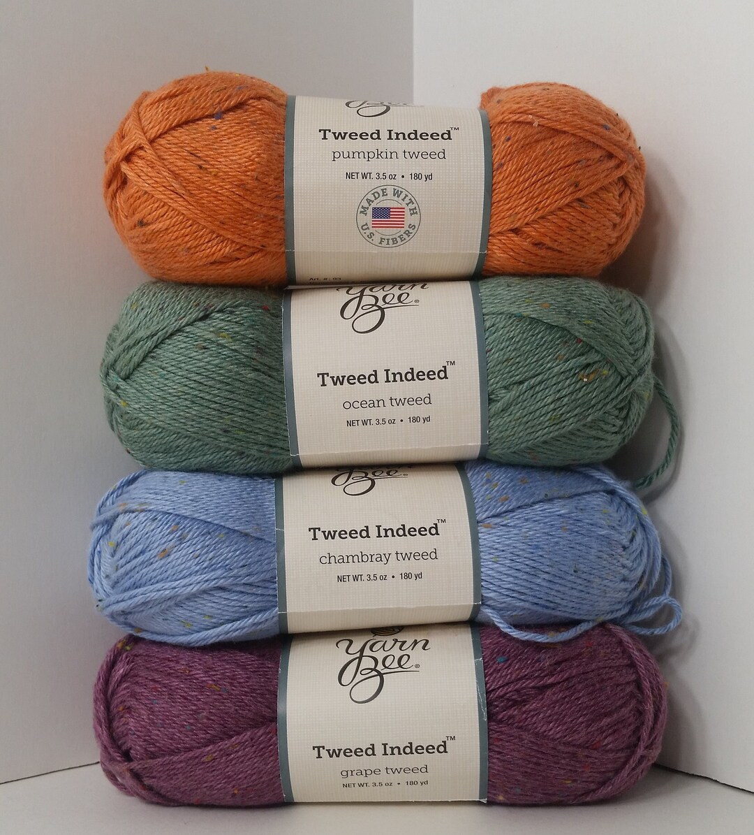 Tweed Indeed Yarn Bee, 3.5oz, 180yds, Medium 4 - Etsy