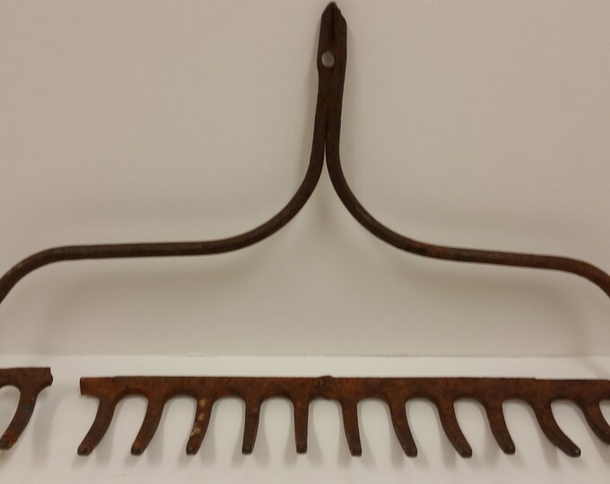 Vintage Rusty Metal Bow Rake Head; Kitchen or Garden Utensil Rack; Wine ...