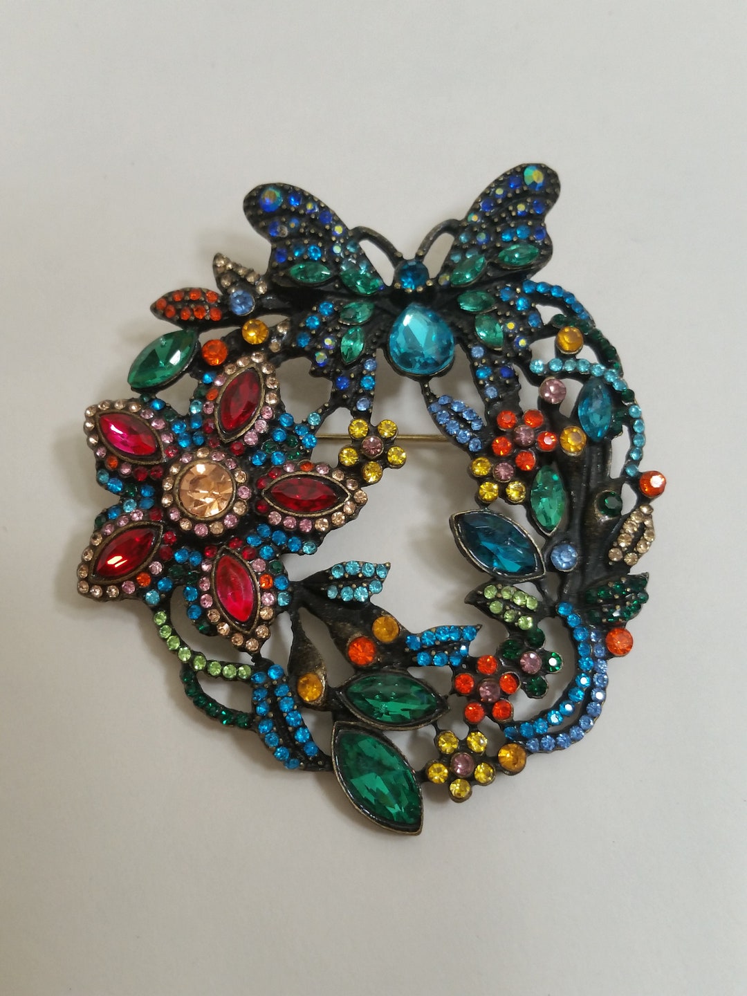 Jeweled Circle Wreath Brooch/pin for Hats, Jackets, Scarves, Tote Bags ...