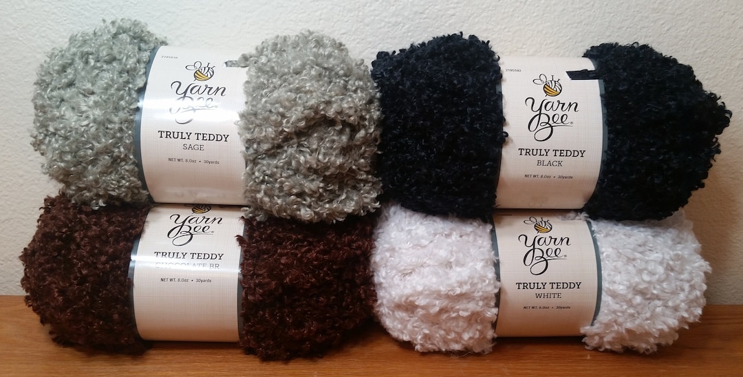 Truly Teddy Yarn Bee, 8oz, 30y, Super Bulky 6 - Etsy