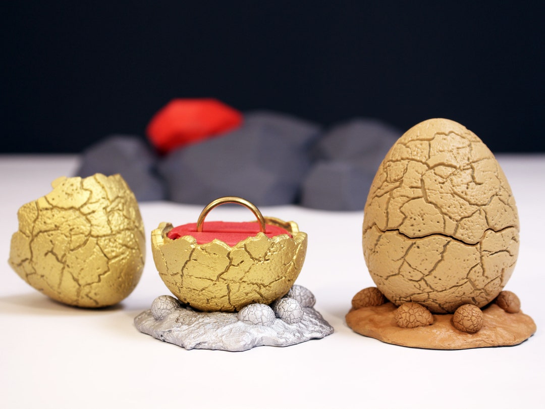 Dinosaur Egg Ring Box for Geek Engagement or Wedding Ring Stand for a ...