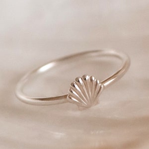 Sterling Silver Shell Ring: Ocean-inspired Stacking Jewellery - Etsy