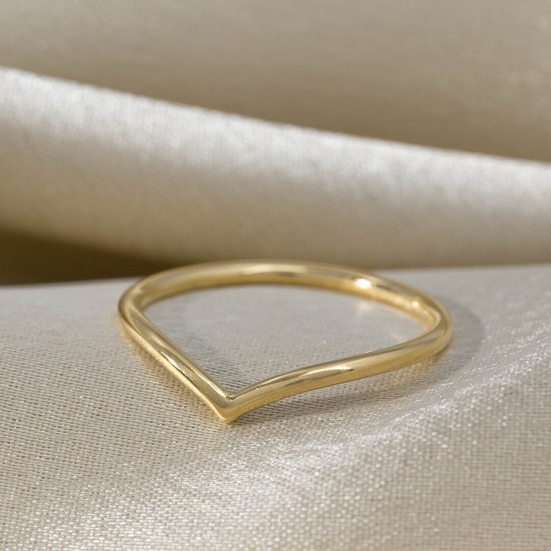 9ct/18ct Gold Wishbone Ring: Slim Chevron Stacking Ring - Etsy