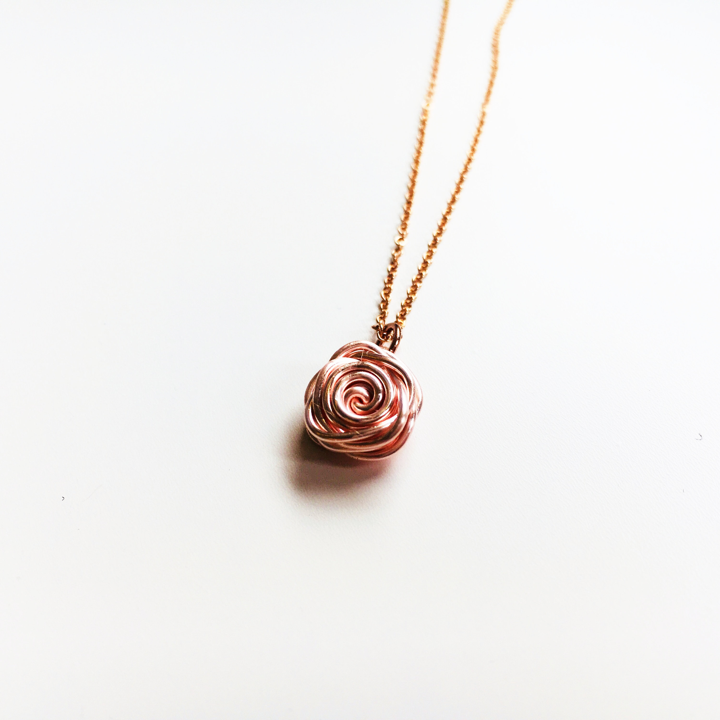 14k Rose Gold Filled Rose Jewellery Set: Necklace & Earrings - Etsy.de
