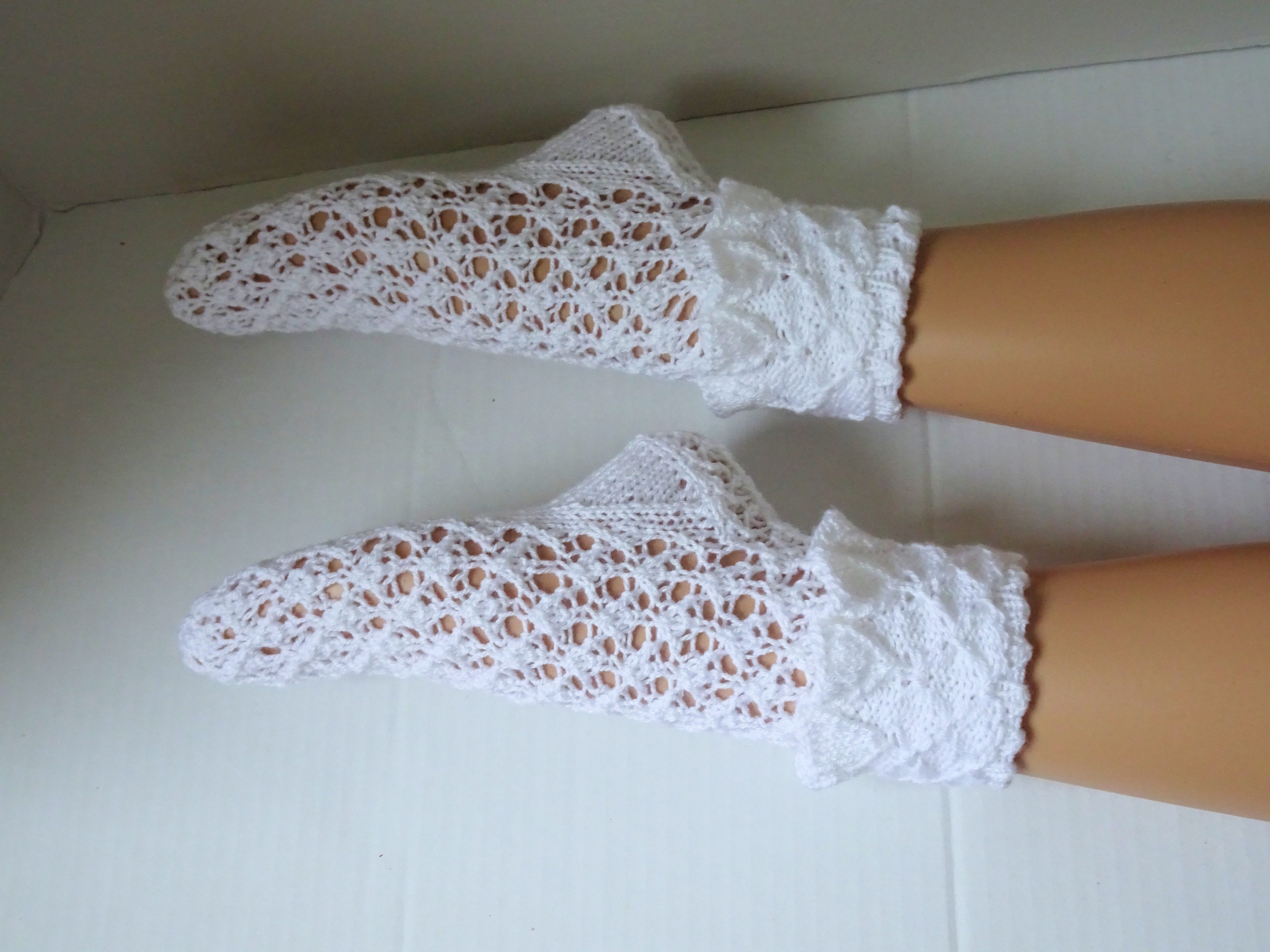 LOVELY IN LACE Handmade Lace Pattern Ladies White Ankle Socks - Etsy