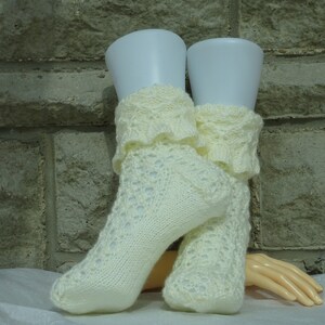 LOVELY IN LACE Handmade Lace Pattern Ladies White or Cream | Etsy