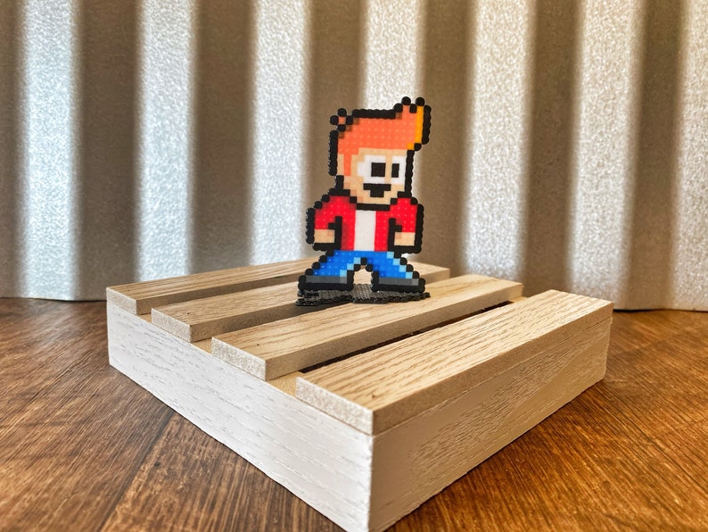 Futurama Character Art | Bender Perler Sprite | Leela Figurine | Fry ...