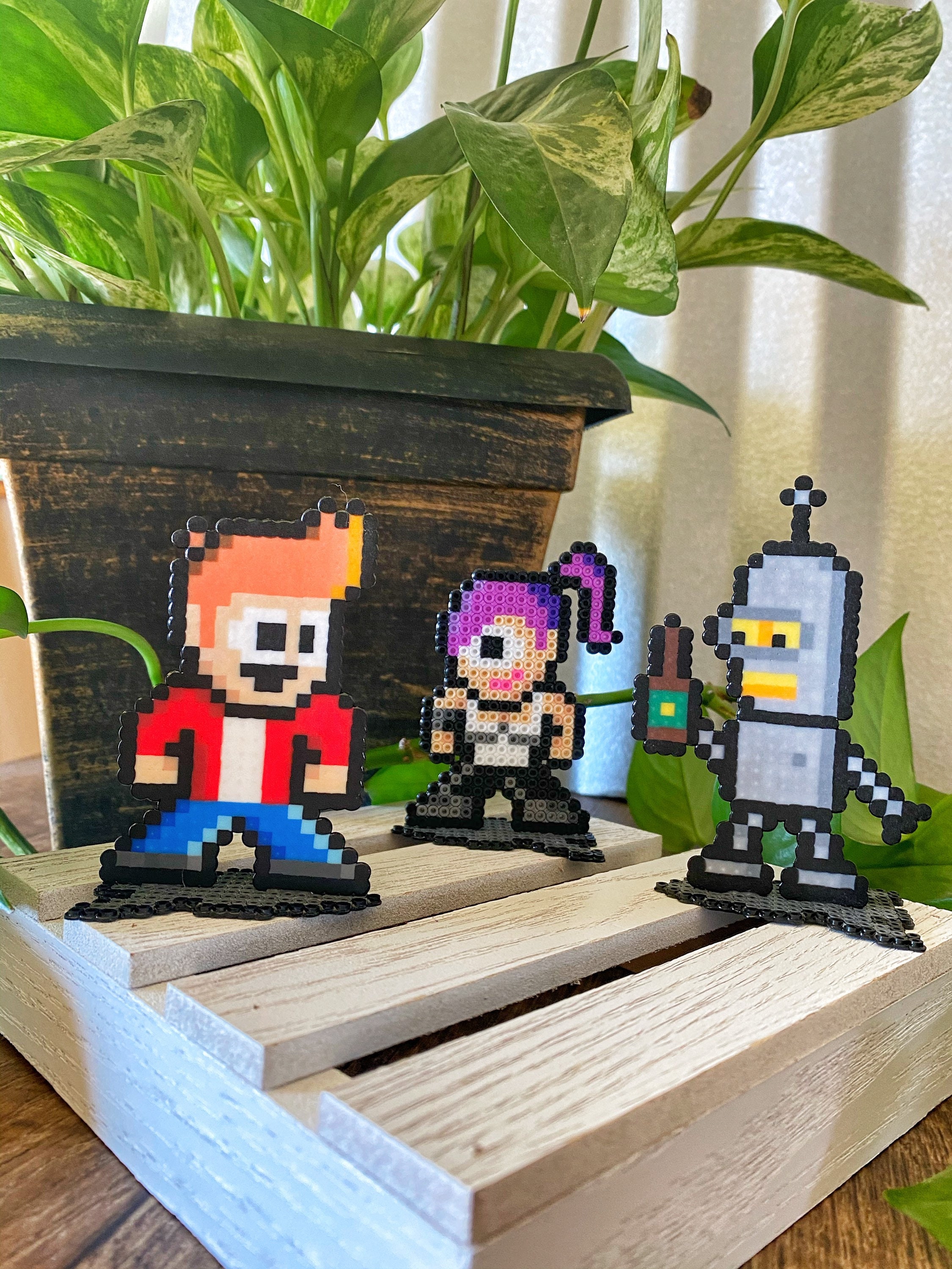 Futurama Character Art | Bender Perler Sprite | Leela Figurine | Fry ...