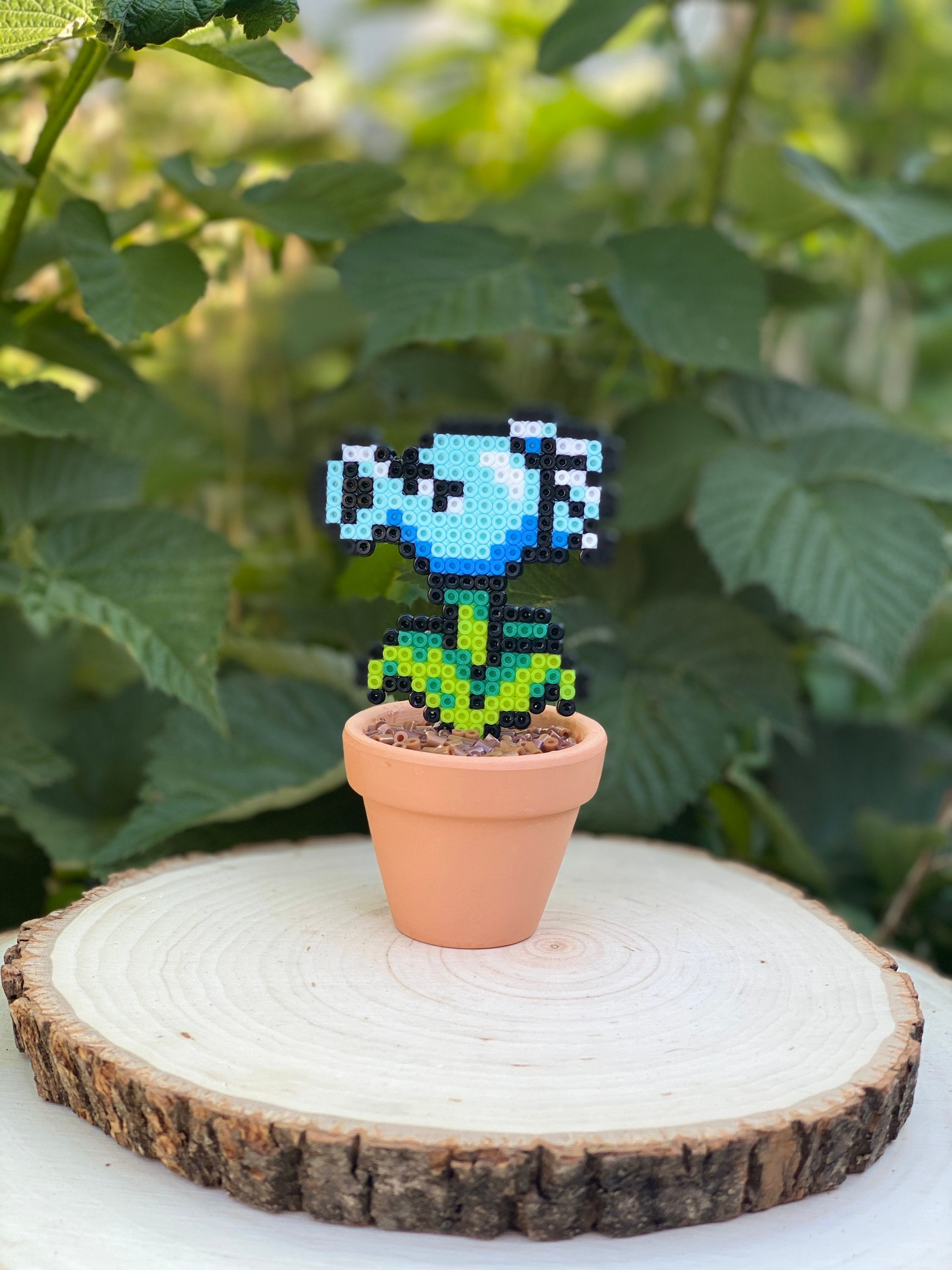 Potted Plants Vs Zombies Snowpea Peashooter Plants | Video Game Decor ...