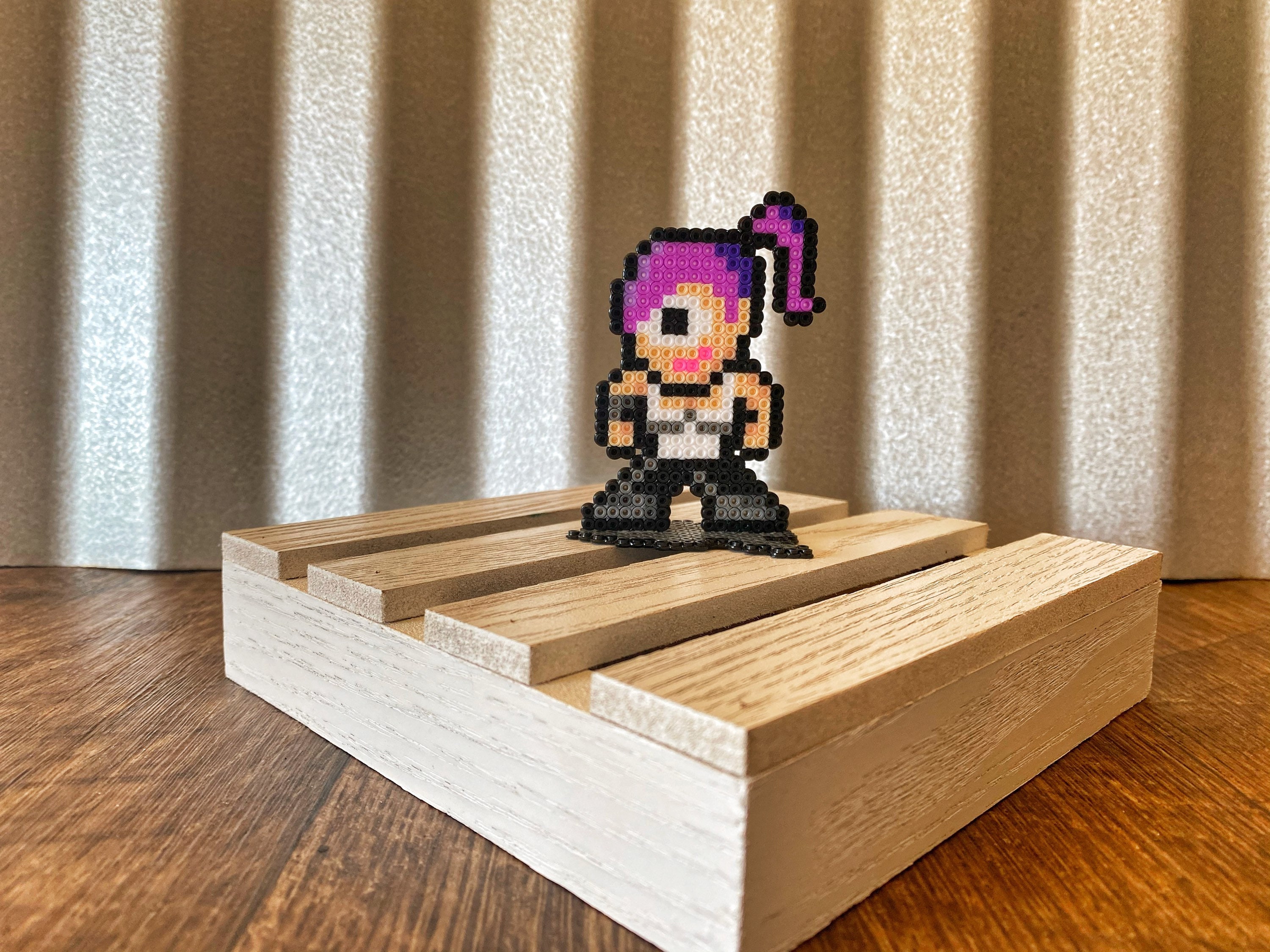 Futurama Character Art | Bender Perler Sprite | Leela Figurine | Fry ...