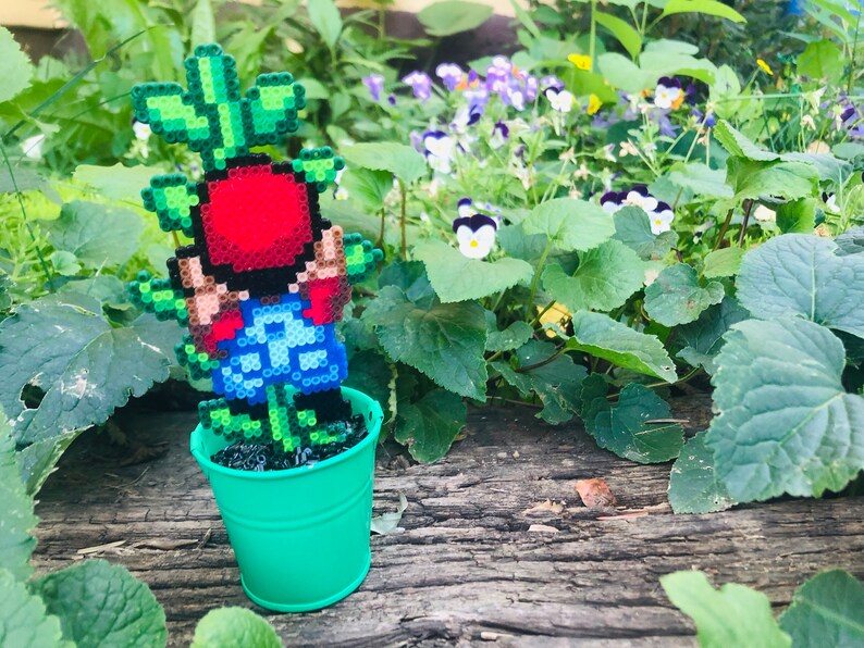 Climbing Mario Plants Video game decor Desk Plant Game | Etsy