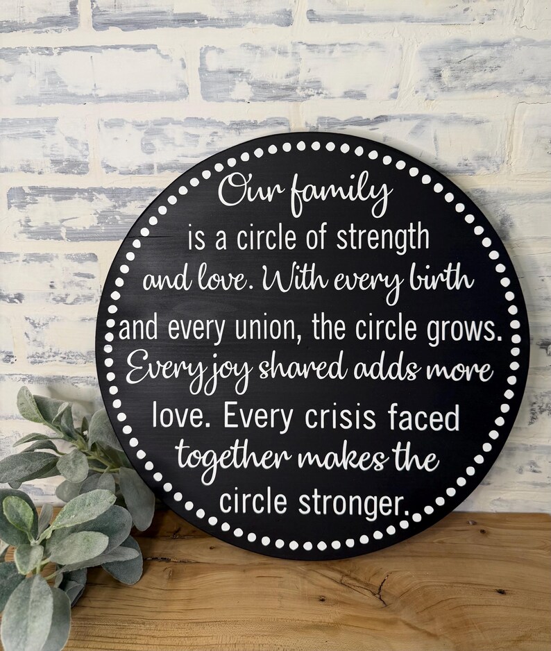 Handmade Family Circle Wood Sign: Farmhouse Decor - Etsy