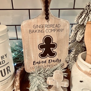 Gingerbread Cutting Board, Gingerbread Decor, Cutting Board , Christmas ...